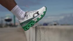 Cut in half: On Cloudmonster Hyper Review | RunRepeat