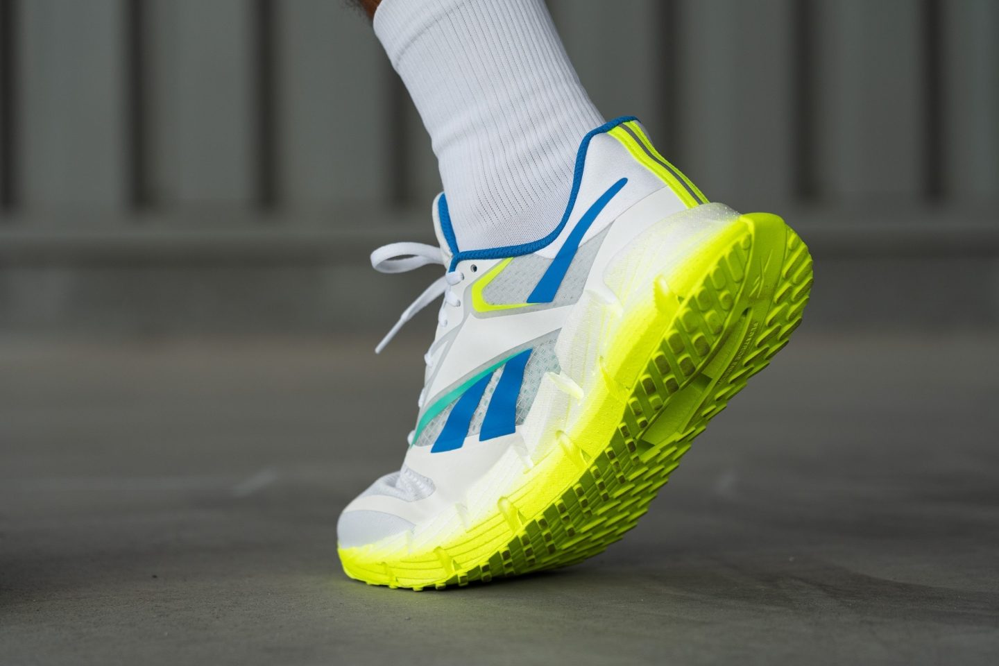 Cut in half: Reebok FloatZig 1 Review (2024) | RunRepeat