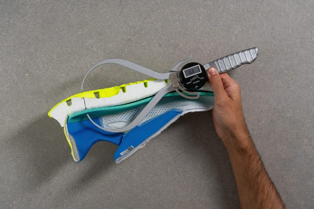 Cut in half: Reebok FloatZig 1 Review | RunRepeat