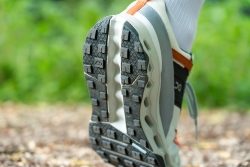 Cut in half: On Cloudhorizon Review (2024) | RunRepeat