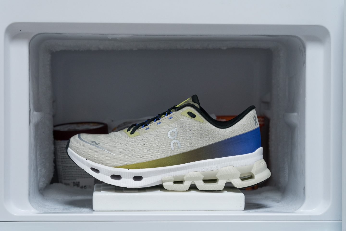 Cut in half: On Cloudspark Review (2024) | RunRepeat