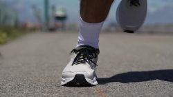 Cut in half: On Cloudspark Review | RunRepeat