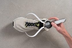 Cut in half: On Cloudspark Review | RunRepeat