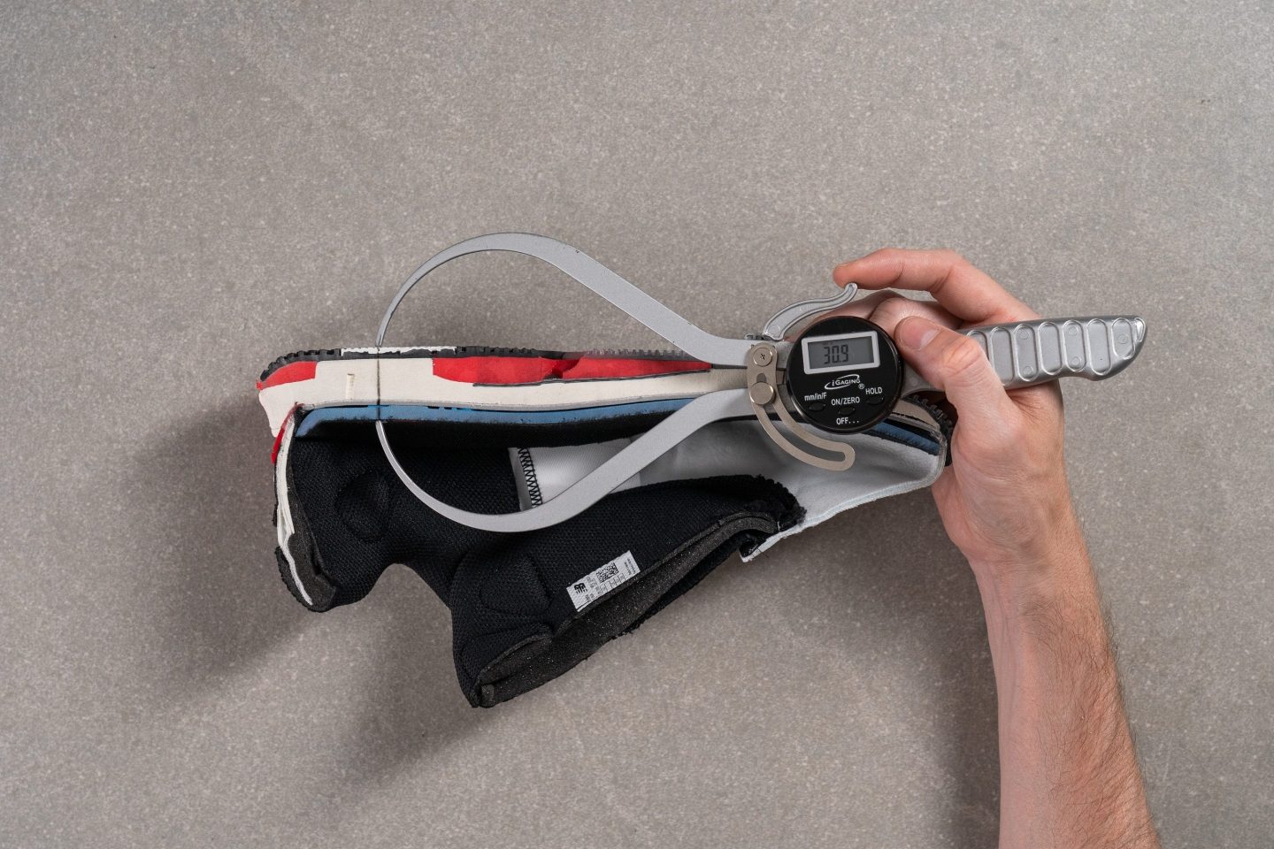 Cut in half: New Balance Kawhi IV Review | RunRepeat