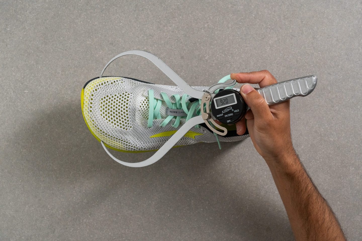 Cut in half: Altra Escalante Racer 2 Review (2024) | RunRepeat
