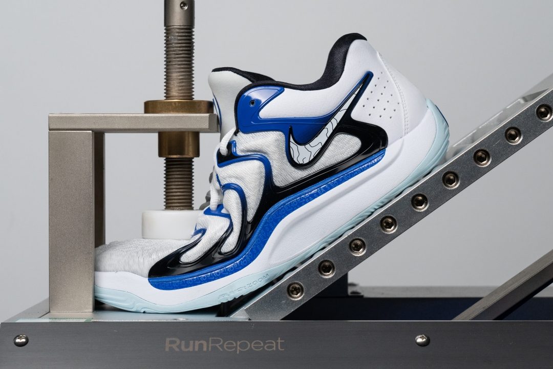 Cut in half: Nike KD 17 Review | RunRepeat