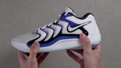 Cut in half: Nike KD 17 Review | RunRepeat