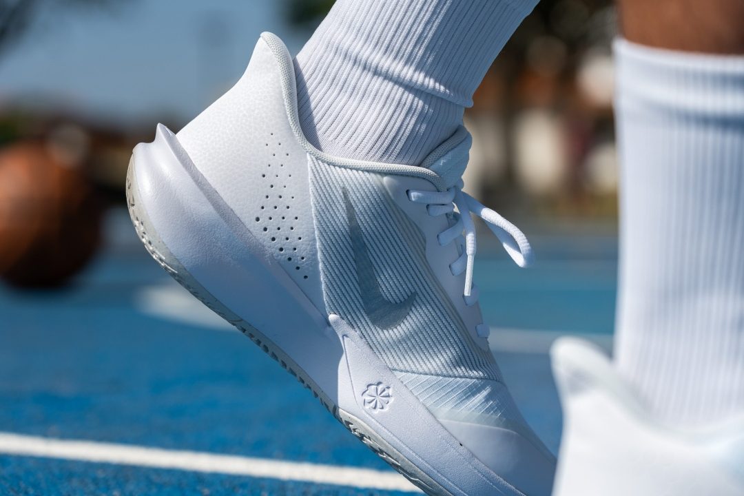 Cut in half: Nike Precision 7 Review (2024) | RunRepeat