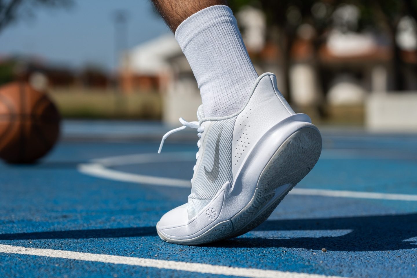 Cut in half: Nike Precision 7 Review (2024) | RunRepeat