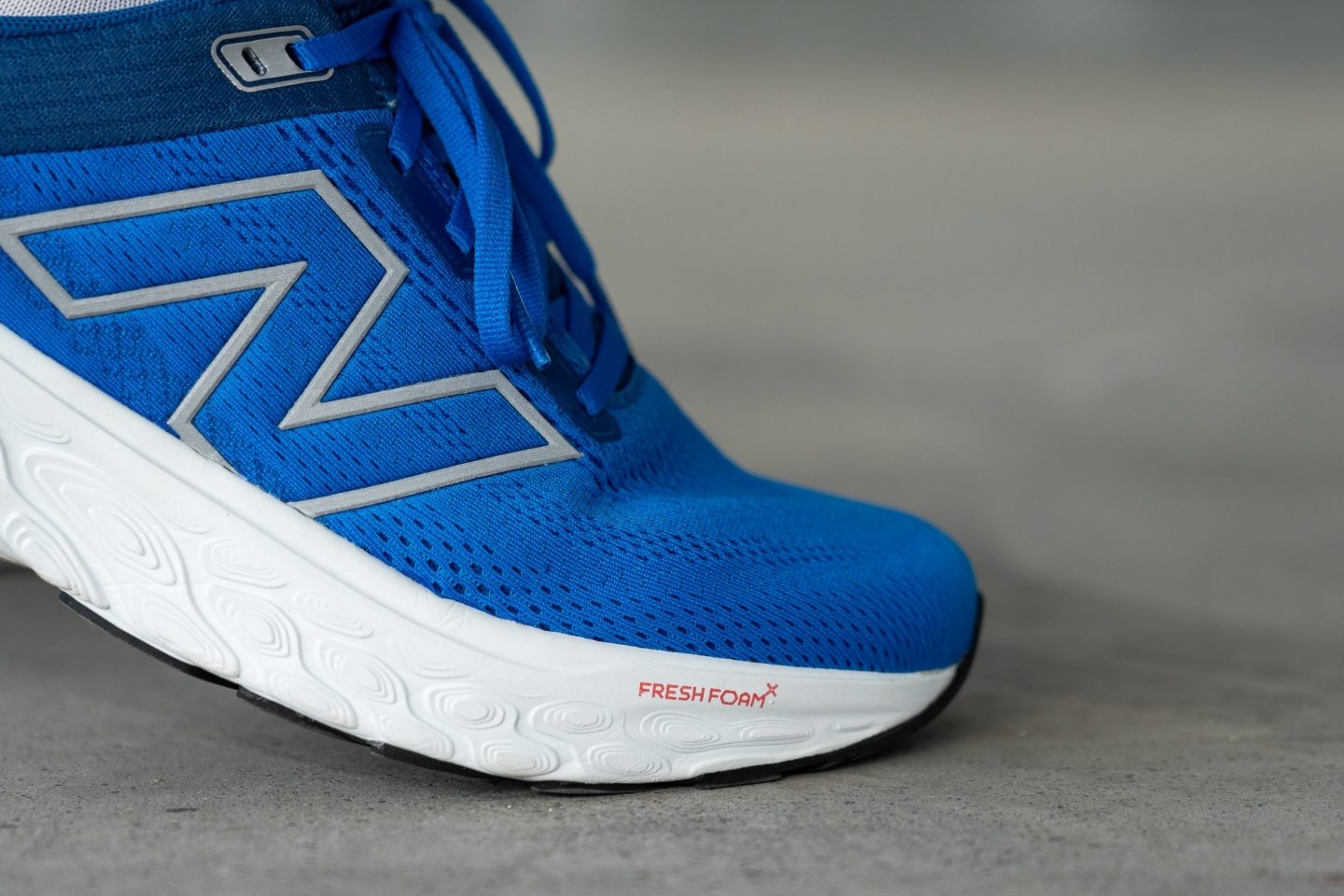 Cut in half: New Balance Fresh Foam X 860 v14 Review | RunRepeat