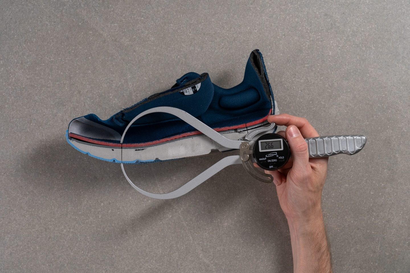 Cut in half: Altra Experience Flow Review (2024) | RunRepeat