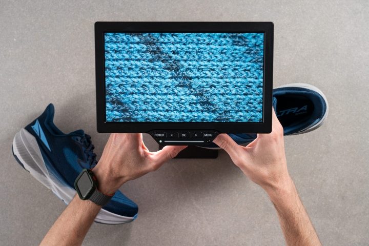 Cut in half: Altra Experience Flow Review (2024) | RunRepeat