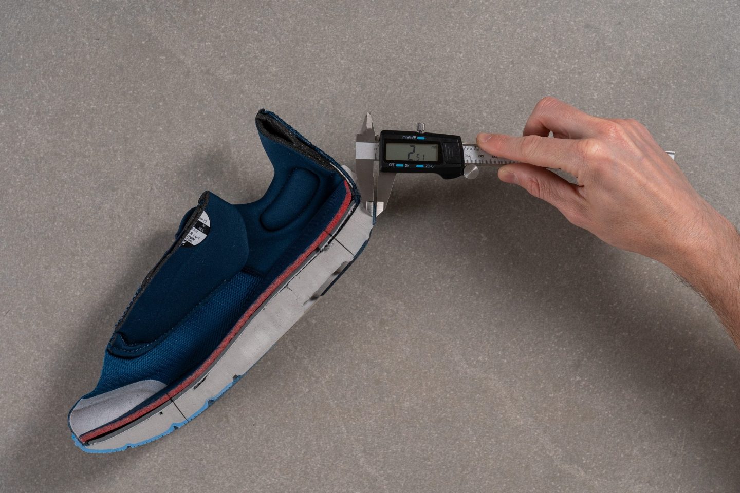 Cut in half: Altra Experience Flow Review (2024) | RunRepeat