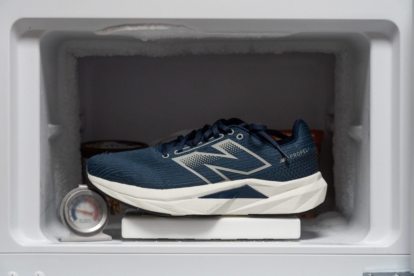 Cut in half: New Balance FuelCell Propel v5 Review (2024) | RunRepeat