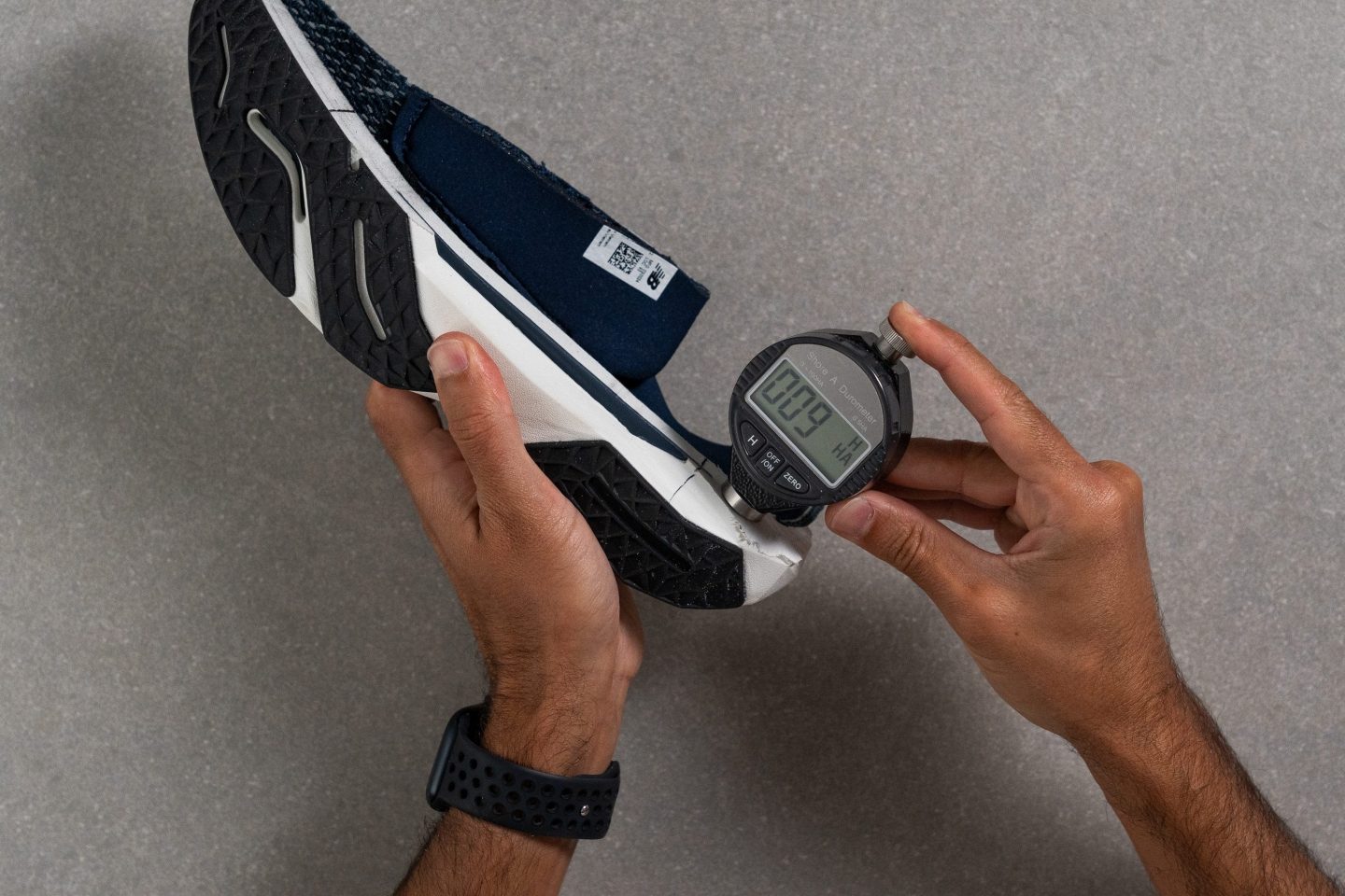 Cut in half: New Balance FuelCell Propel v5 Review (2024) | RunRepeat