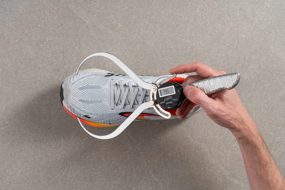 Cut in half: Brooks Hyperion Max 2 Review (2024) | RunRepeat