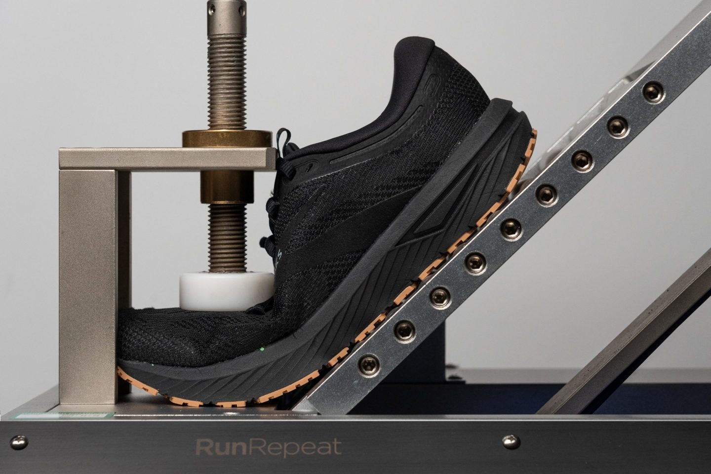 Cut in half: Brooks Revel 7 Review (2024) | RunRepeat