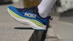 Cut in half: Hoka Skyflow Review | RunRepeat
