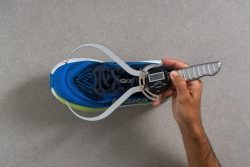 Cut in half: Hoka Skyflow Review (2024) | RunRepeat