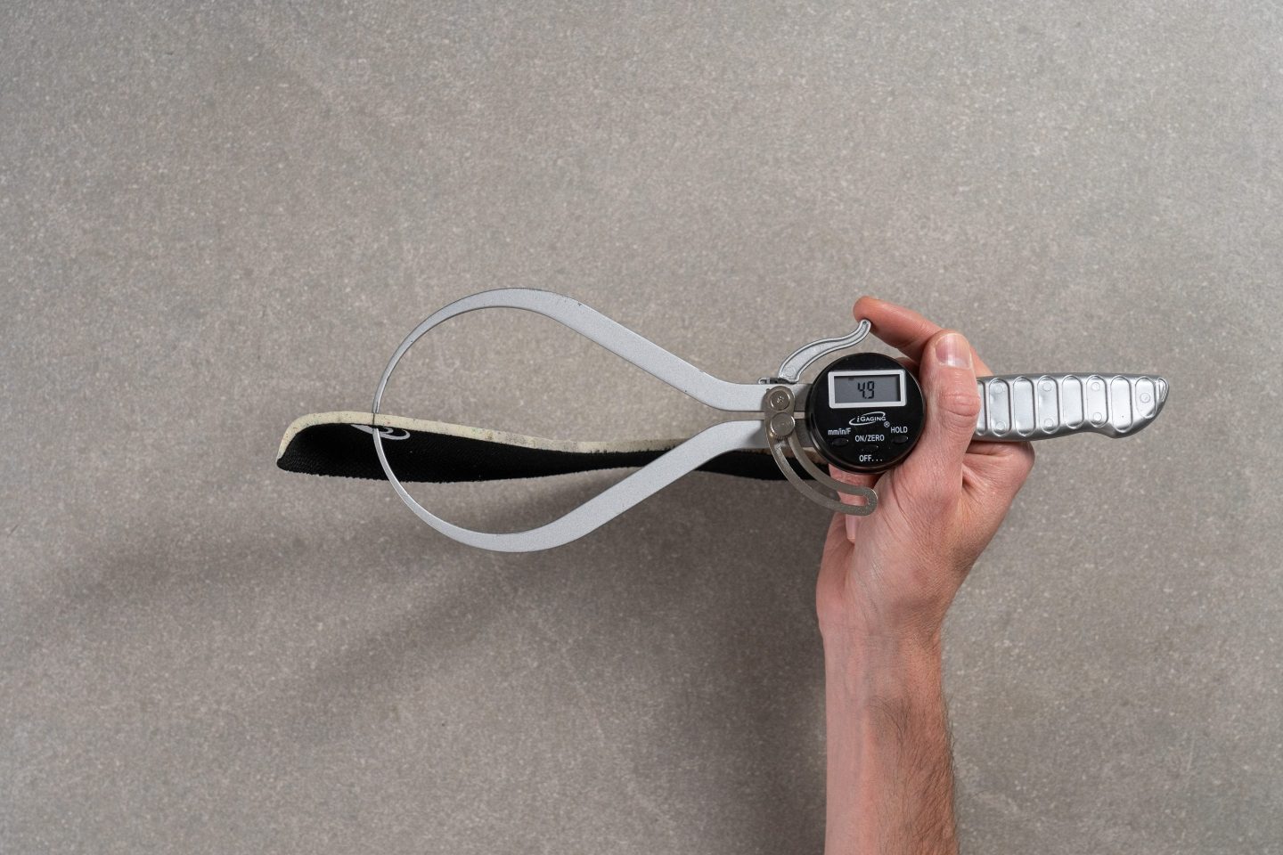 Cut in half: ASICS GT 1000 13 Review (2024) | RunRepeat