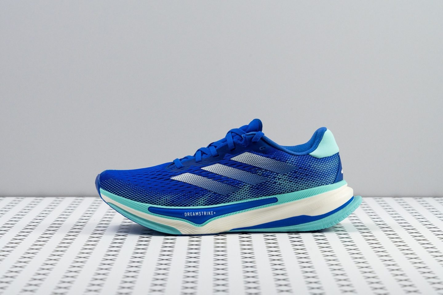 Cut in half: Adidas Supernova Prima Review (2024) | RunRepeat
