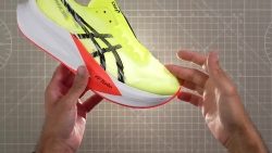 Cut in half: ASICS Magic Speed 4 Review (2024) | RunRepeat