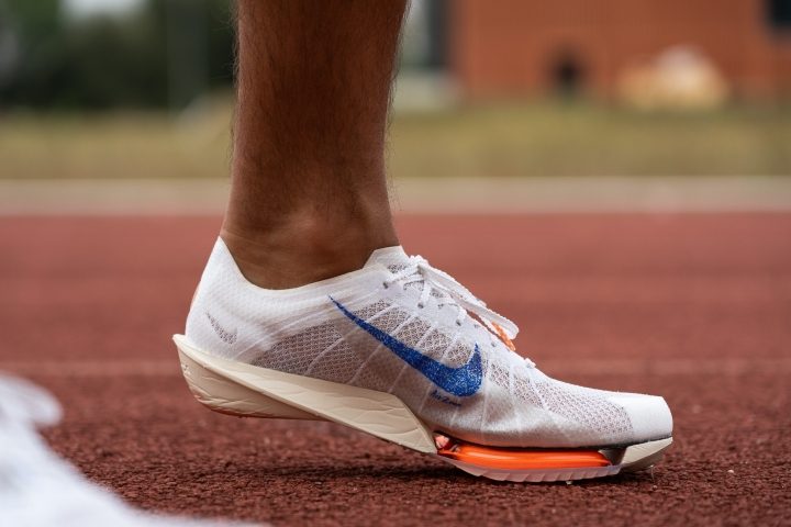 Cut in half: Nike Victory 2 Review (2024) | RunRepeat