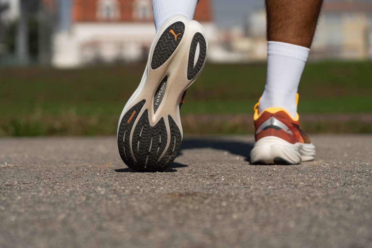 Cut in half: PUMA Deviate Nitro 3 Review (2024) | RunRepeat