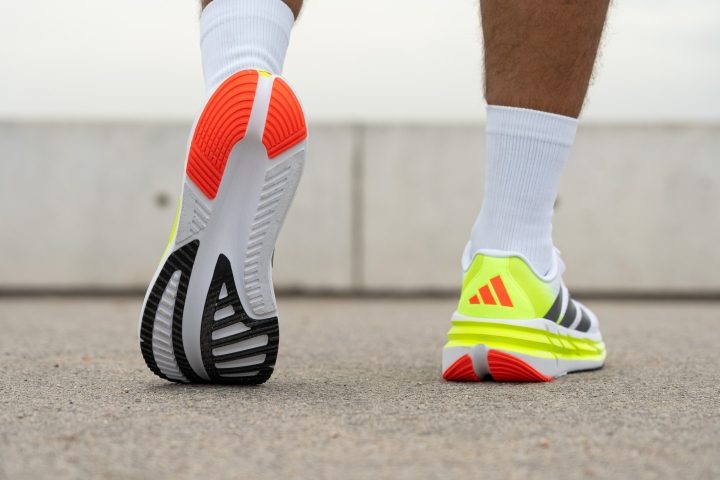 Cut in half: Adidas Adistar 3 Review (2024) | RunRepeat