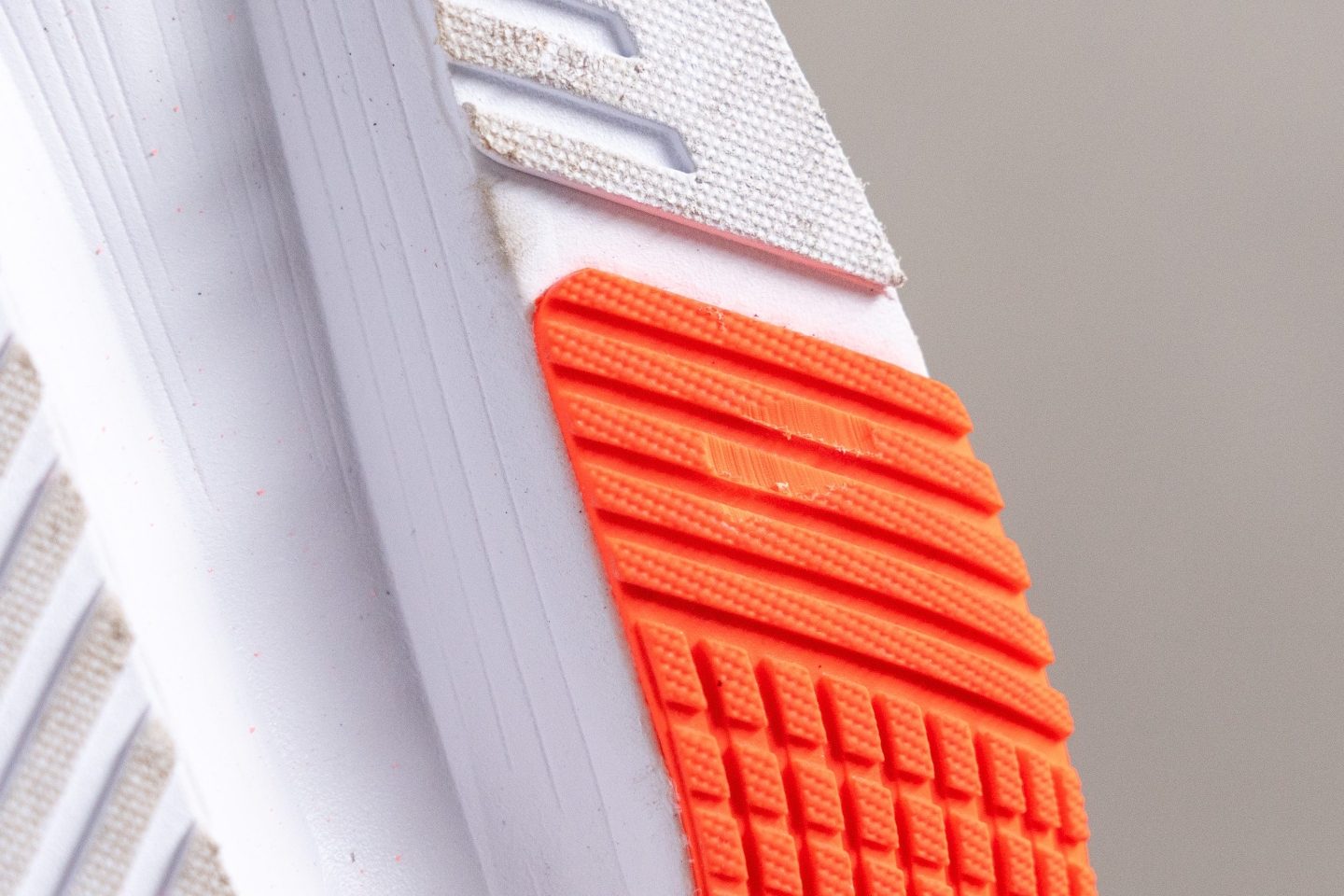 Cut in half: Adidas Adistar 3 Review (2024) | RunRepeat