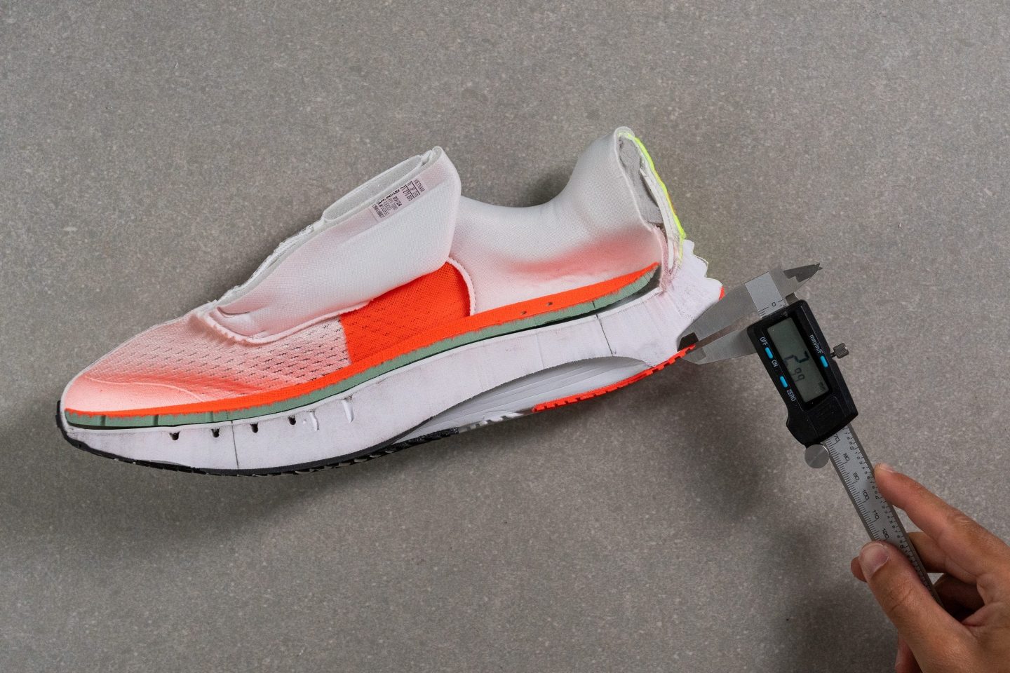 Cut in half: Adidas Adistar 3 Review (2024) | RunRepeat