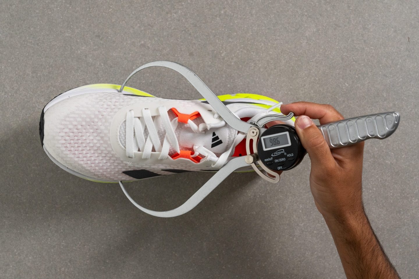 Cut in half: Adidas Adistar 3 Review (2024) | RunRepeat