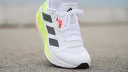 Cut in half: Adidas Adistar 3 Review (2024) | RunRepeat
