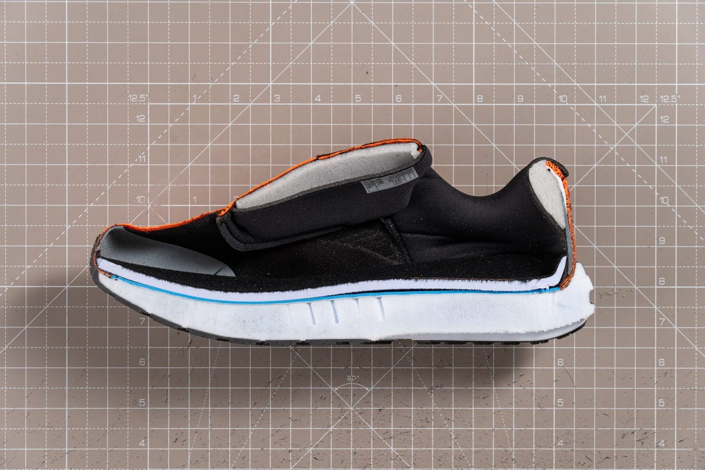 Cut in half: Brooks Ghost Max 2 Review | RunRepeat