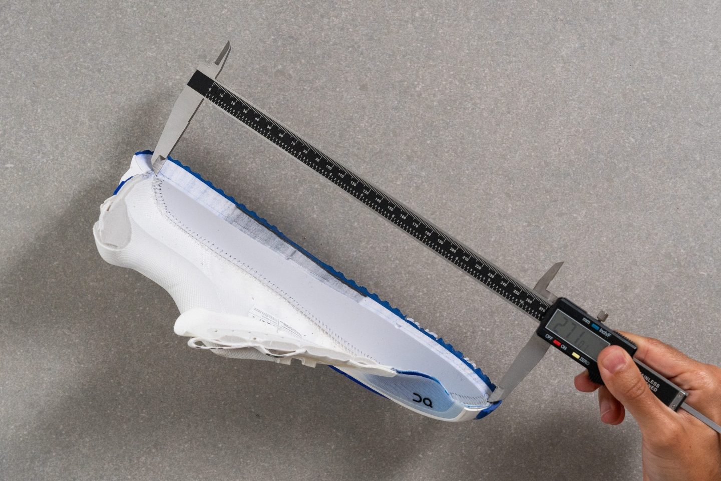 Cut in half: On The ROGER Pro 2 Review | RunRepeat