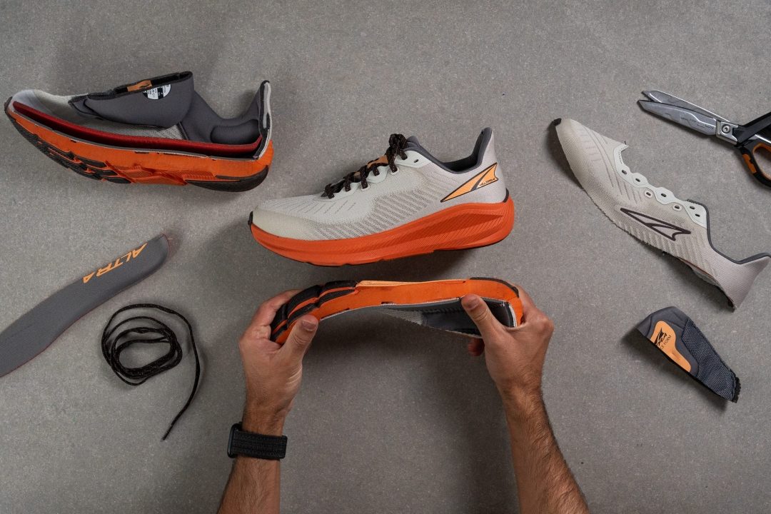 Cut in half: Altra Experience Form Review (2024) | RunRepeat