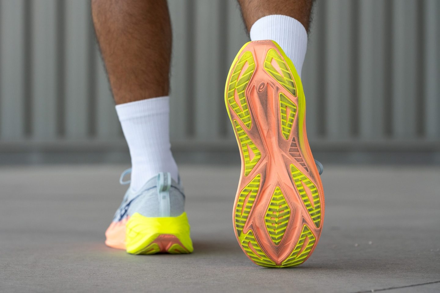 Cut in half: ASICS Superblast 2 Review (2024) | RunRepeat