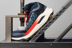 Cut in half: HOKA Tecton X 3 Review (2025) | RunRepeat
