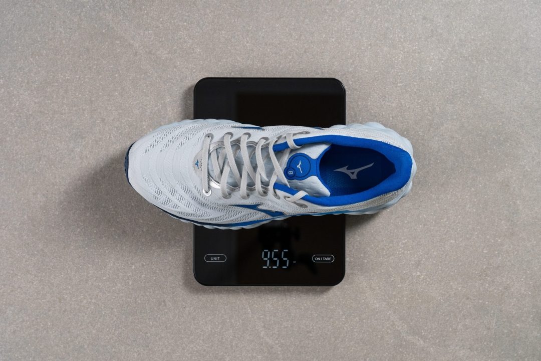 Cut in half: Mizuno Wave Sky 8 Review | RunRepeat