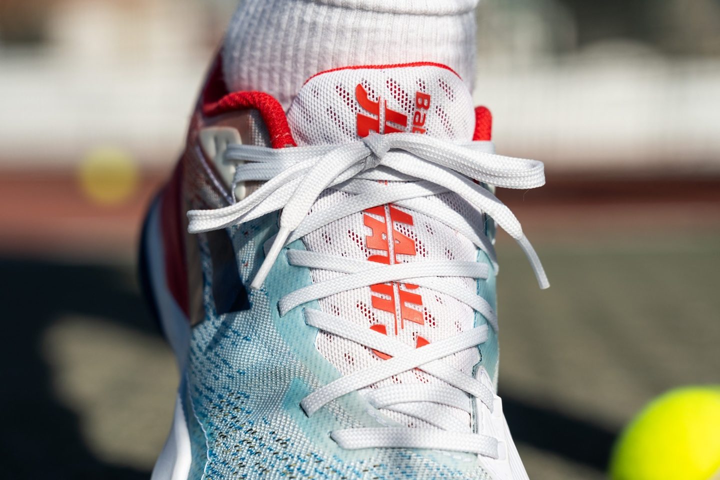 Cut in half: Babolat Jet Mach 3 Review (2024) | RunRepeat