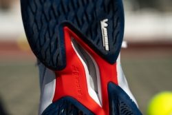 Cut in half: Babolat Jet Mach 3 Review | RunRepeat