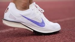 Cut in half: Nike Dragonfly 2 Review | RunRepeat