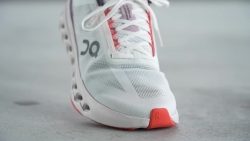 Cut in half: On Cloudsurfer Next Review (2024) | RunRepeat