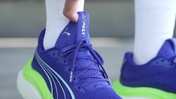 Cut in half: Puma MagMax Nitro Review (2024) | RunRepeat