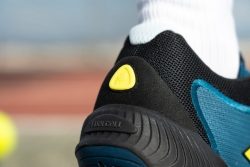 Cut in half: New Balance FuelCell 996 v6 Review | RunRepeat