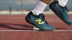 Cut in half: New Balance FuelCell 996 v6 Review | RunRepeat