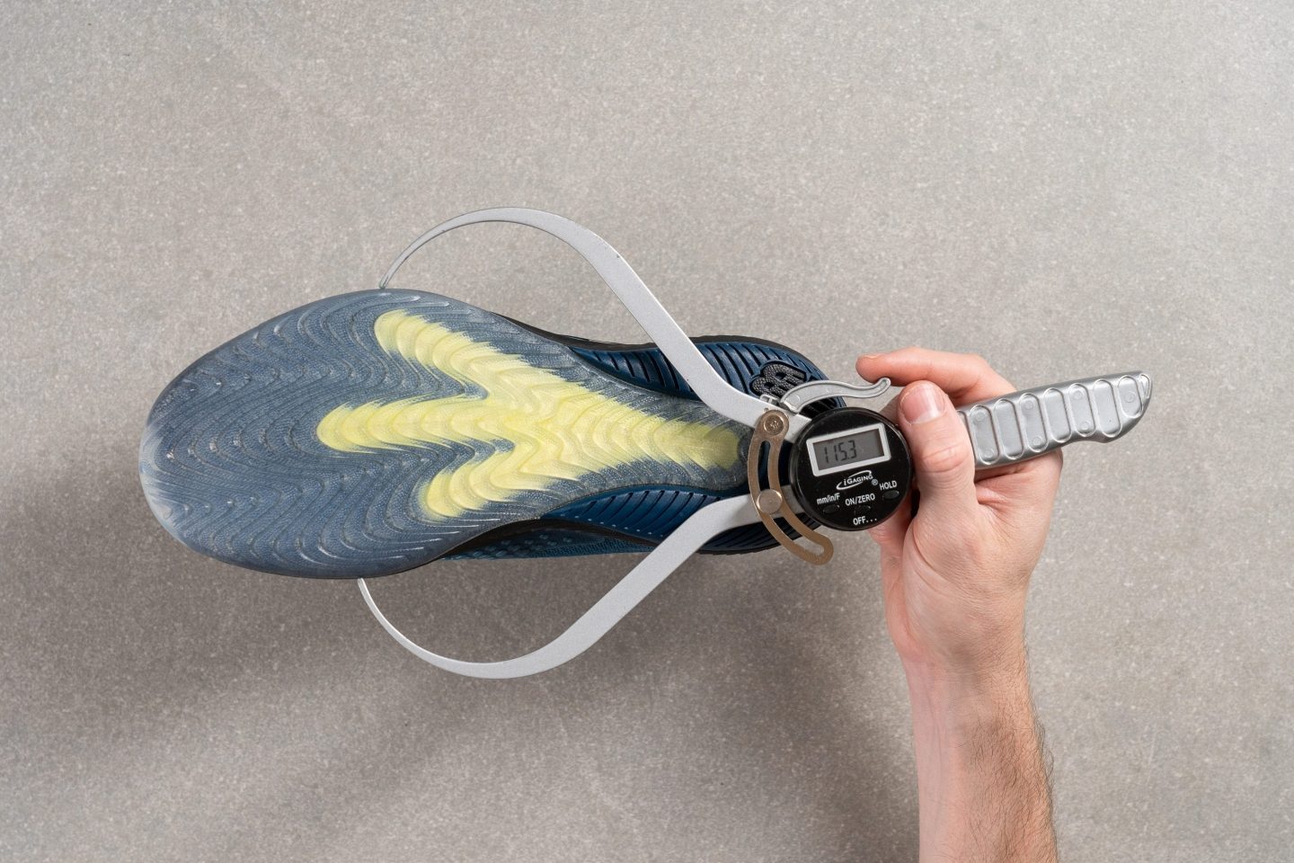 Cut in half: New Balance FuelCell 996 v6 Review (2024) | RunRepeat