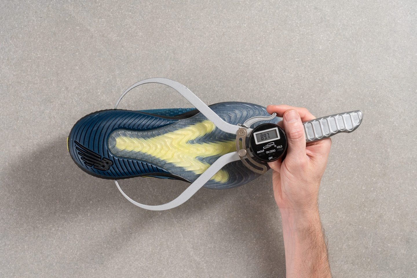 Cut in half: New Balance FuelCell 996 v6 Review (2024) | RunRepeat