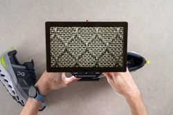 Cut in half: On Cloudhorizon Waterproof Review (2024) | RunRepeat