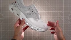 Cut in half: On Cloudflyer 5 Review | RunRepeat